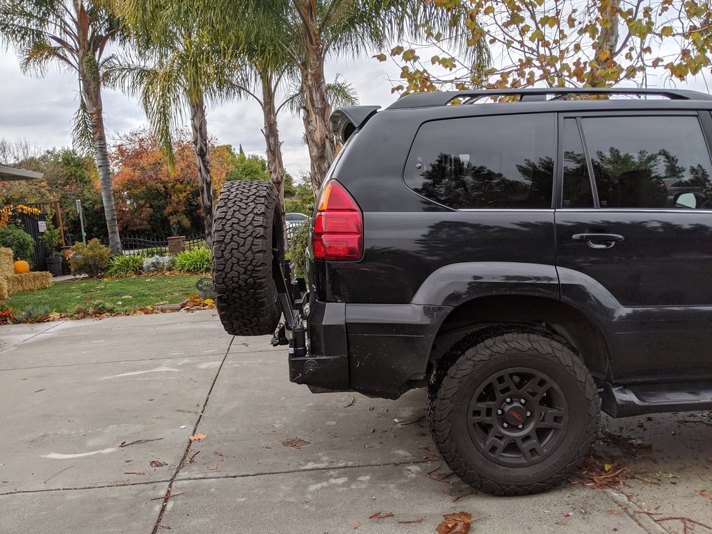 Dobinsons - Rear Bumper With Swing Outs For Lexus GX470 (BW80-4121 ...