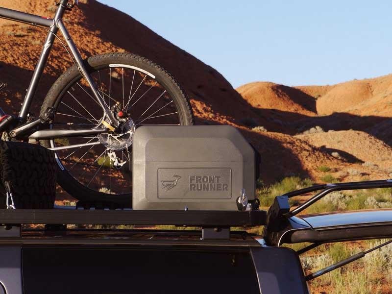 Front Runner - Water Tank with Mounting System 42L – 4WD CREW | Off ...